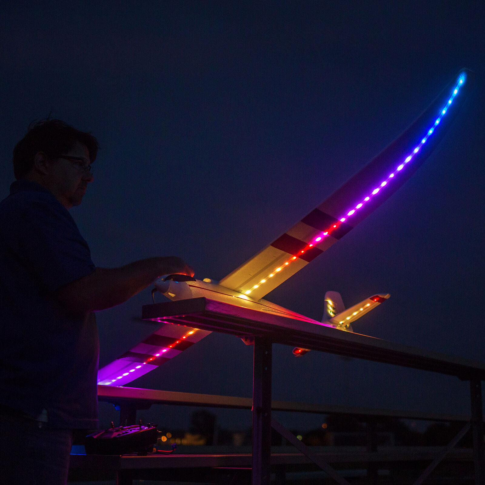 E-flite Night Radian FT 2.0m PNP | Horizon Hobby