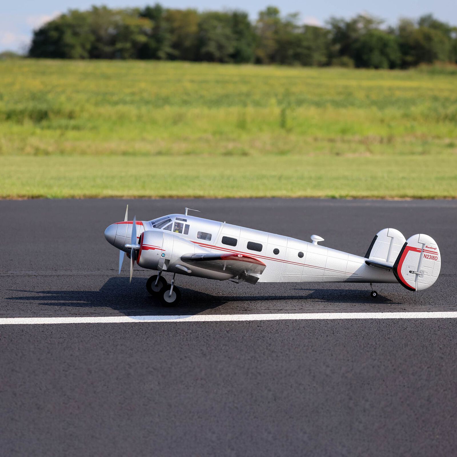 E-flite Beechcraft D18 1.5m BNF Basic | Horizon Hobby