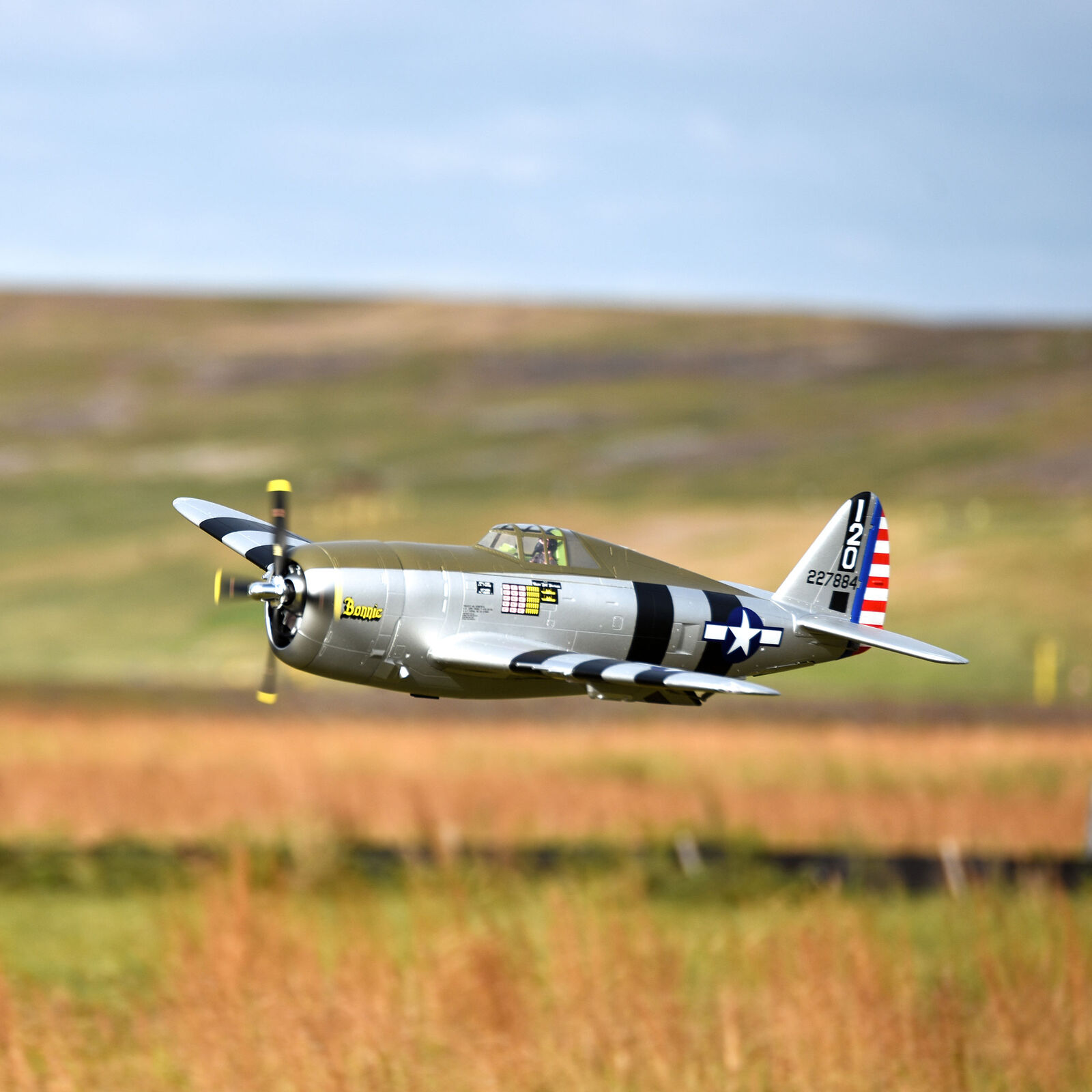 FMS P-47 Razorback 1500mm PNP Bonnie with Reflex | Horizon Hobby