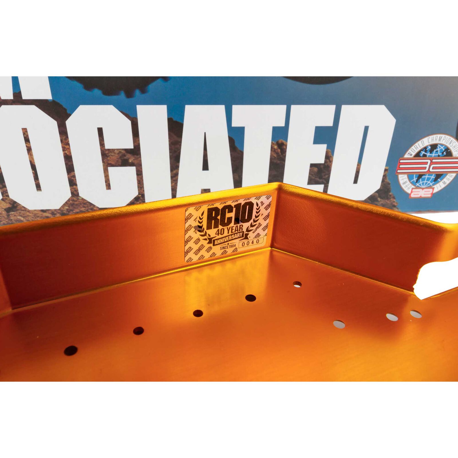 Team Associated 1/10 RC10 Classic 40th LIMITED EDITION Anniversary Kit ...