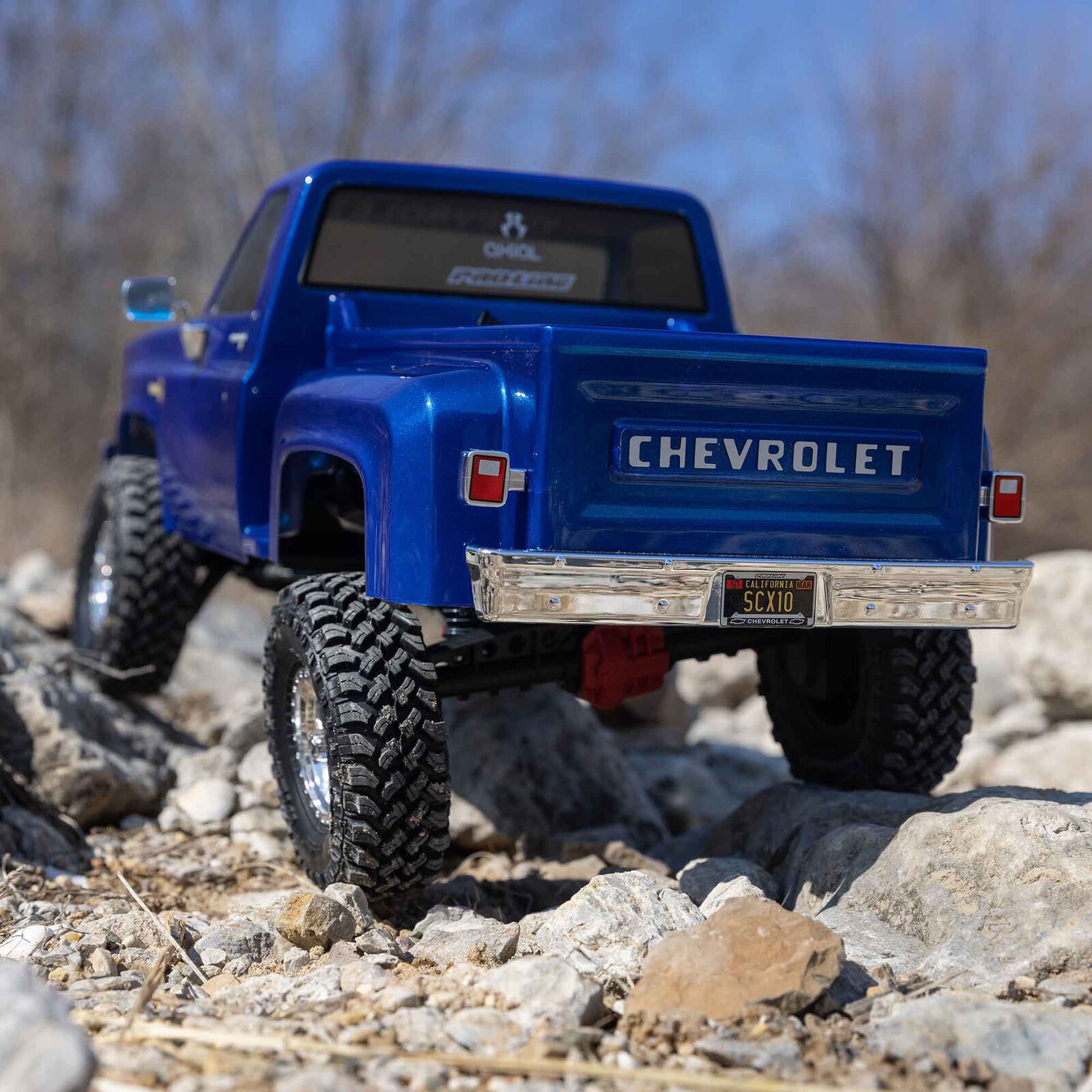 Axial 1/10 SCX10 III Base Camp 1982 Chevrolet K10 4X4 RTR Brushed Rock ...