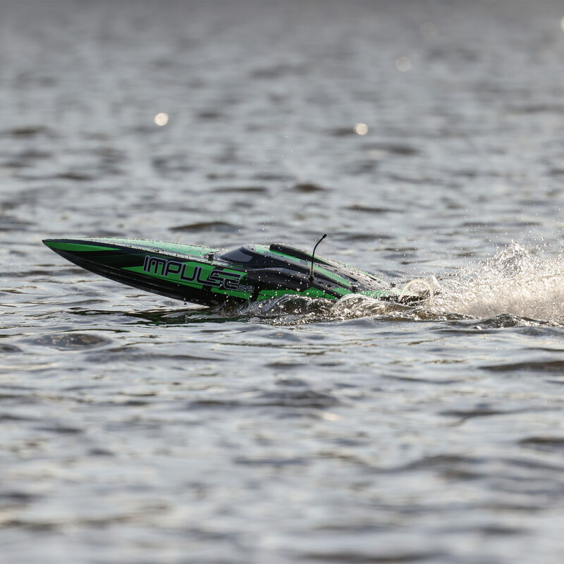 Pro Boat Impulse 32" Brushless Deep-V RTR with Smart, Black/Green | Horizon Hobby