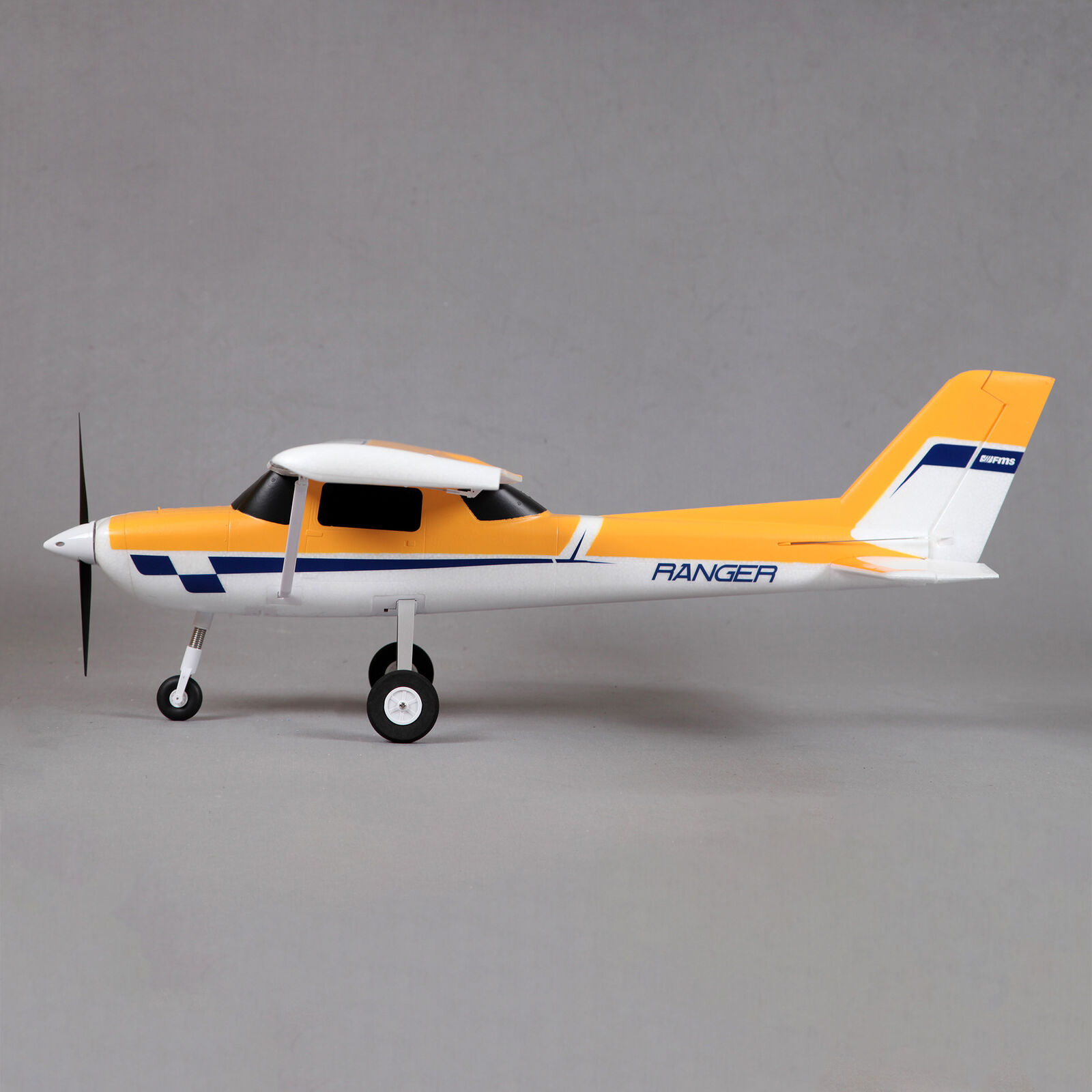 FMS Ranger 1220 EP RTF with Floats and Reflex | Horizon Hobby