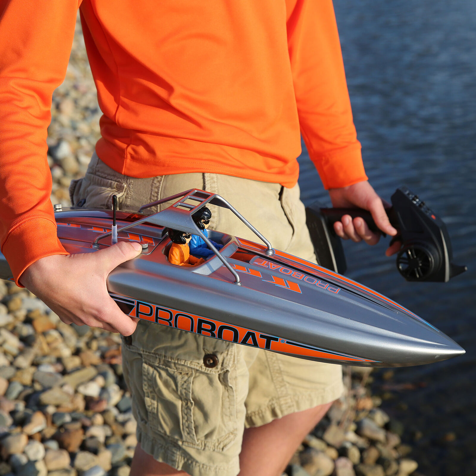 Pro Boat River Jet Boat 23" Brushless Self-Righting Deep-V RTR ...