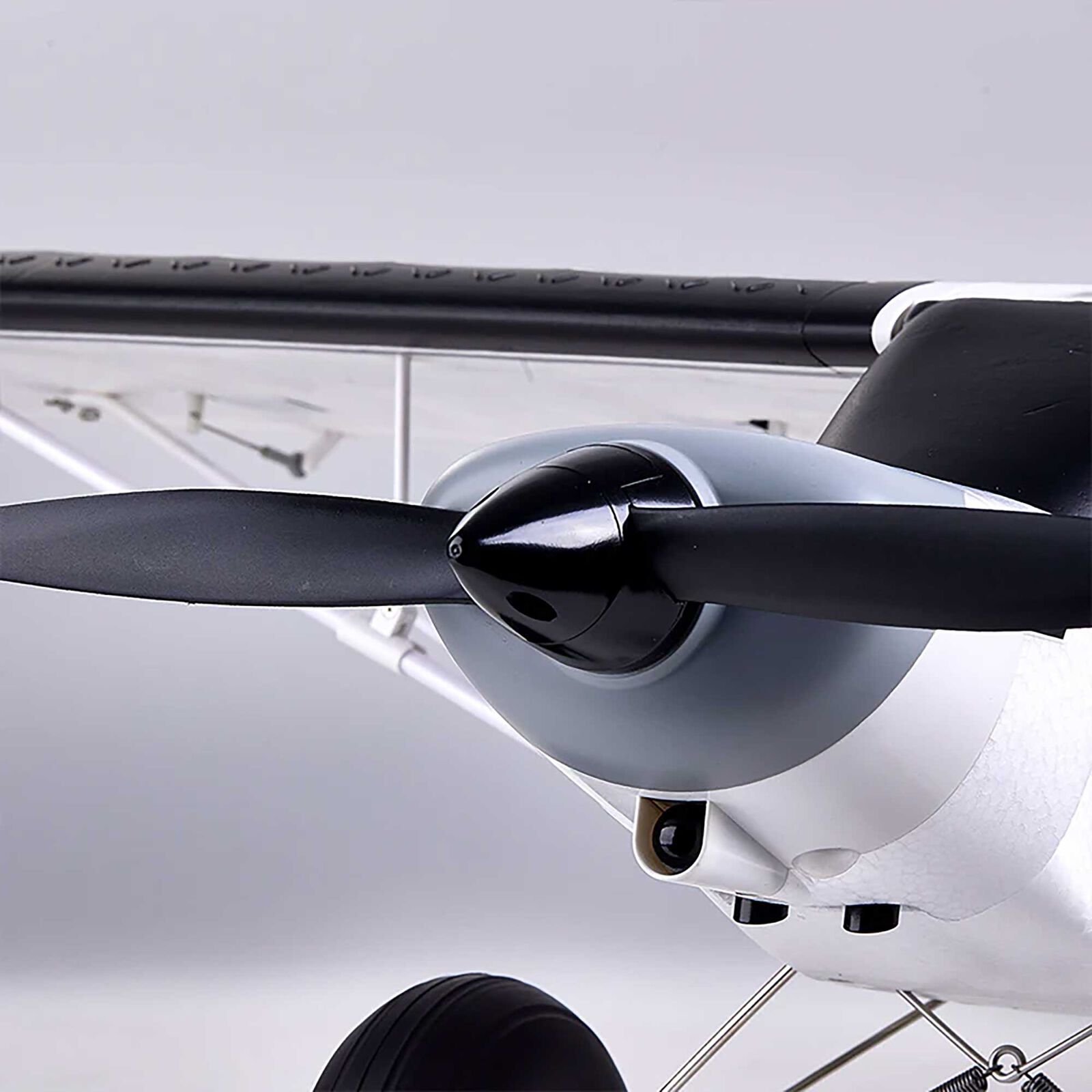 FMS 1300mm PA-18 Super Cub with Reflex V3 PNP | Horizon Hobby