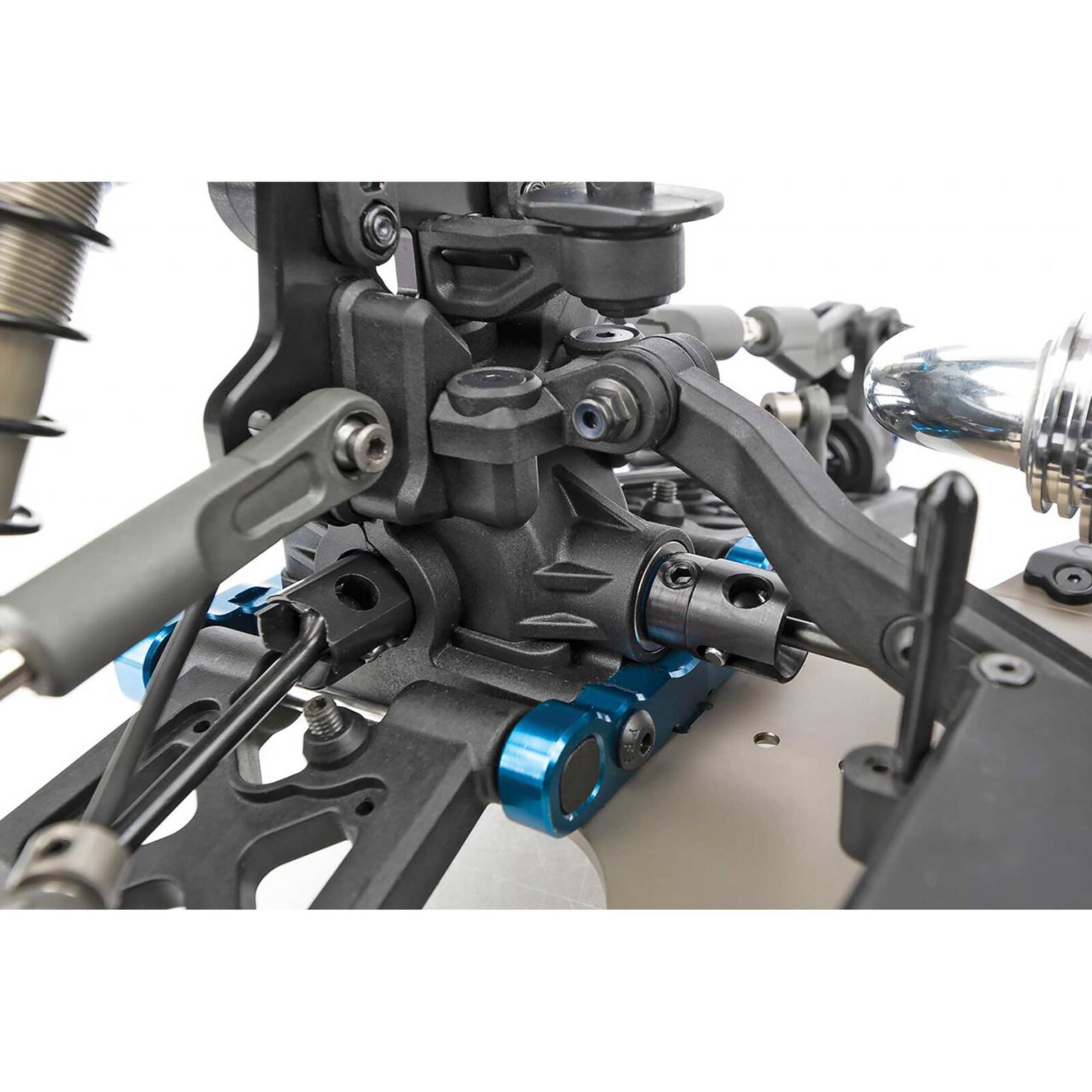 Team Associated 1/8 RC8B4 4x4 Nitro Buggy Team Kit | Horizon Hobby