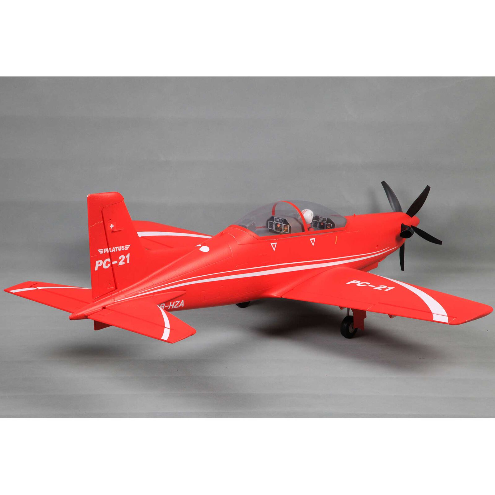 FMS Pilatus PC-21 PNP, 1100mm | Horizon Hobby