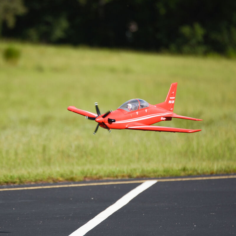 FMS PC-21 Pilatus 1100mm PNP with Reflex | Horizon Hobby