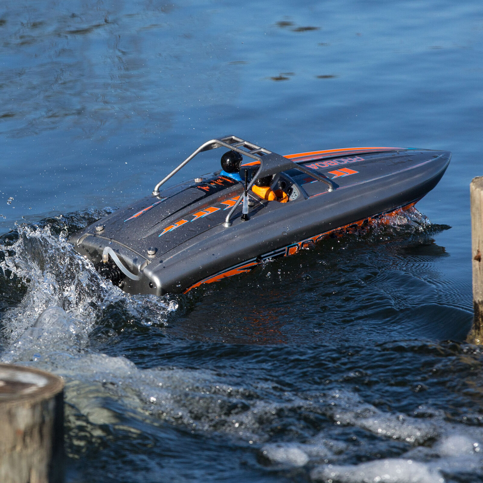 Pro Boat River Jet Boat 23" Brushless Self-Righting Deep-V RTR ...