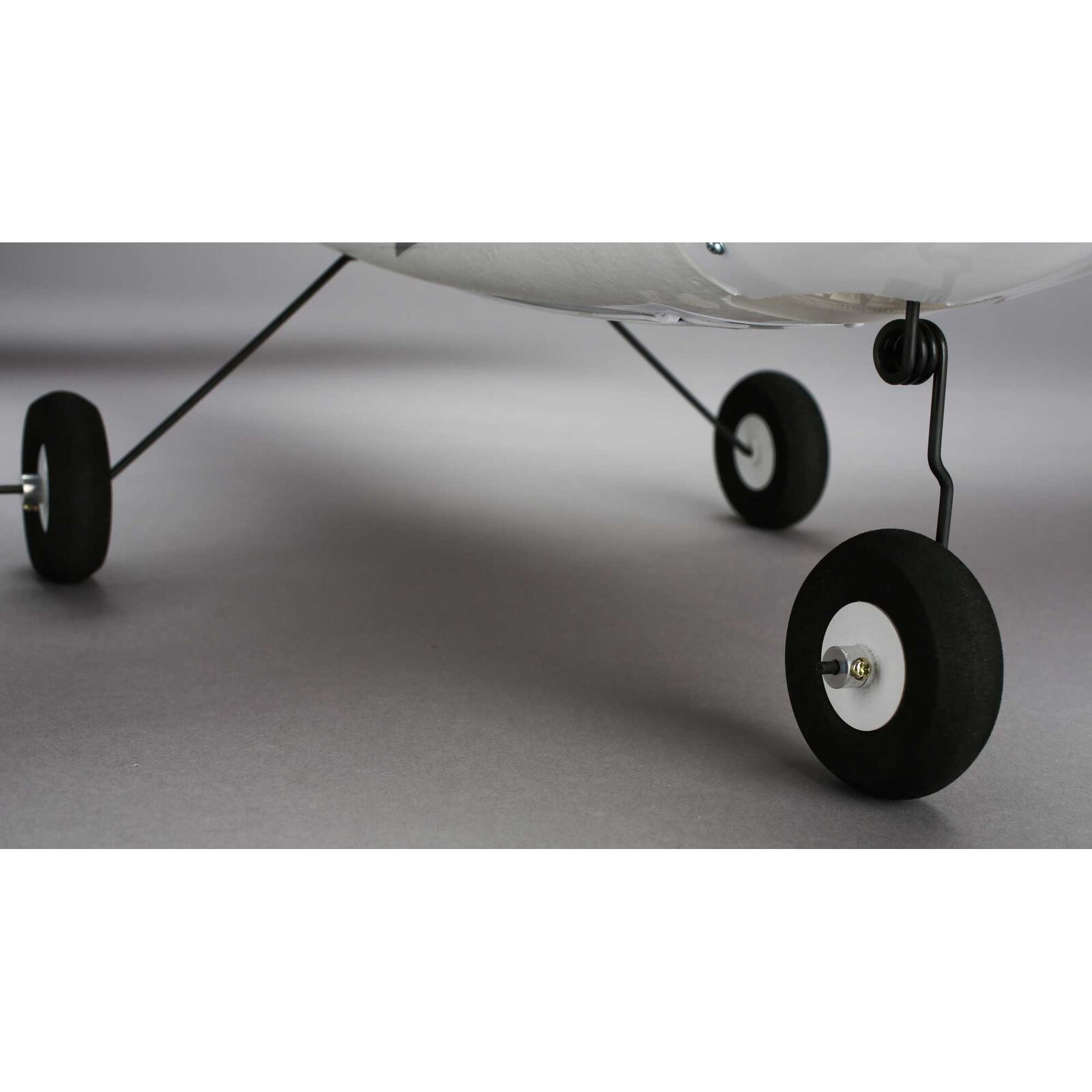 E-flite Apprentice S 15e 1.5m BNF with SAFE | Horizon Hobby