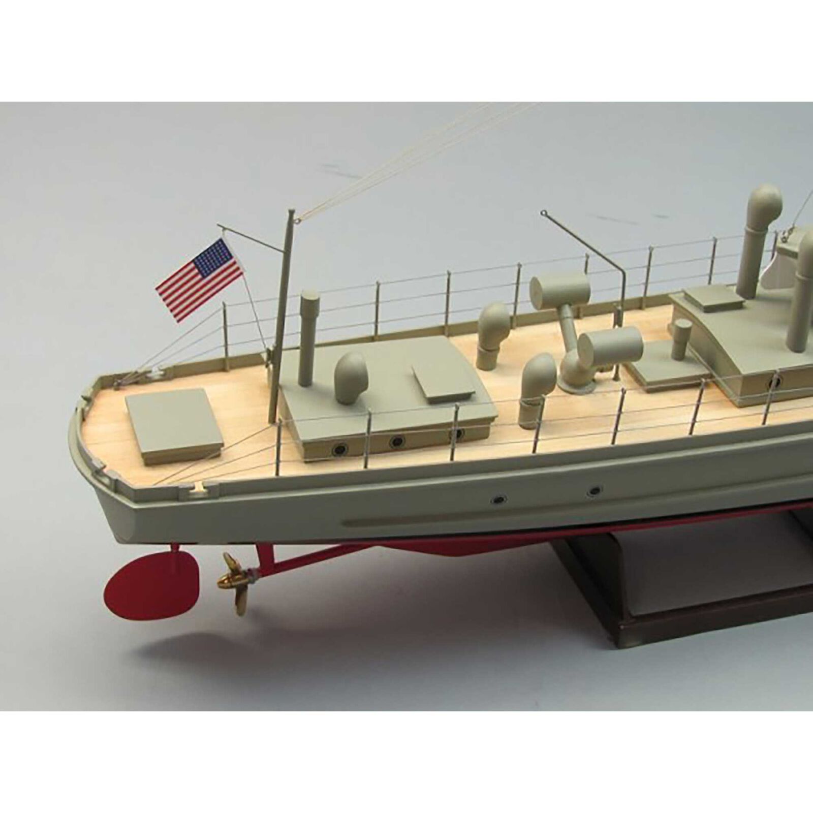 Dumas Products, Inc. 1/35 SC-I Class Sub-Chaser Kit, 37.5" | Horizon Hobby