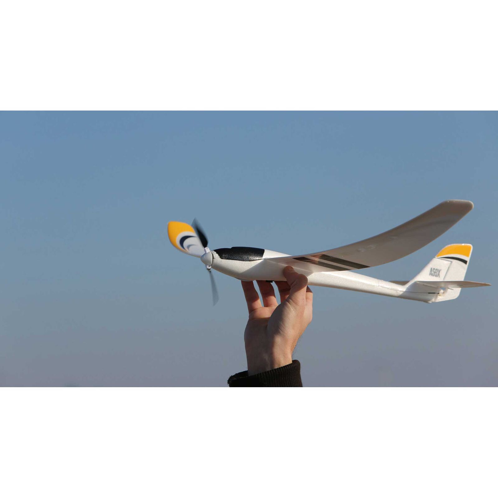 E-flite UMX Radian BNF with AS3X, 730mm | Horizon Hobby