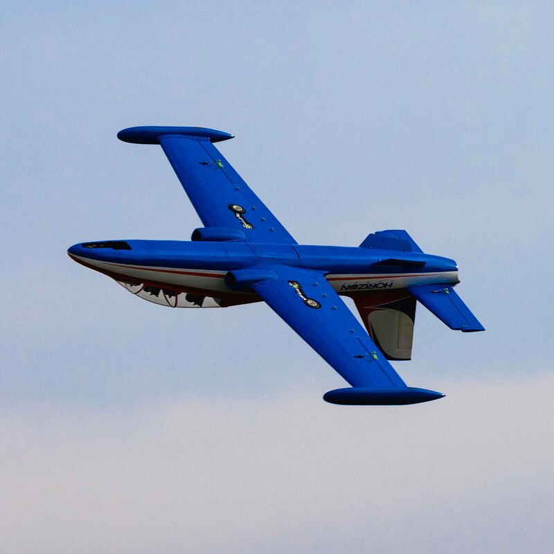 Hangar 9 Aermacchi MB-339 ARF with KingTech K-70G4+ Turbine Combo ...