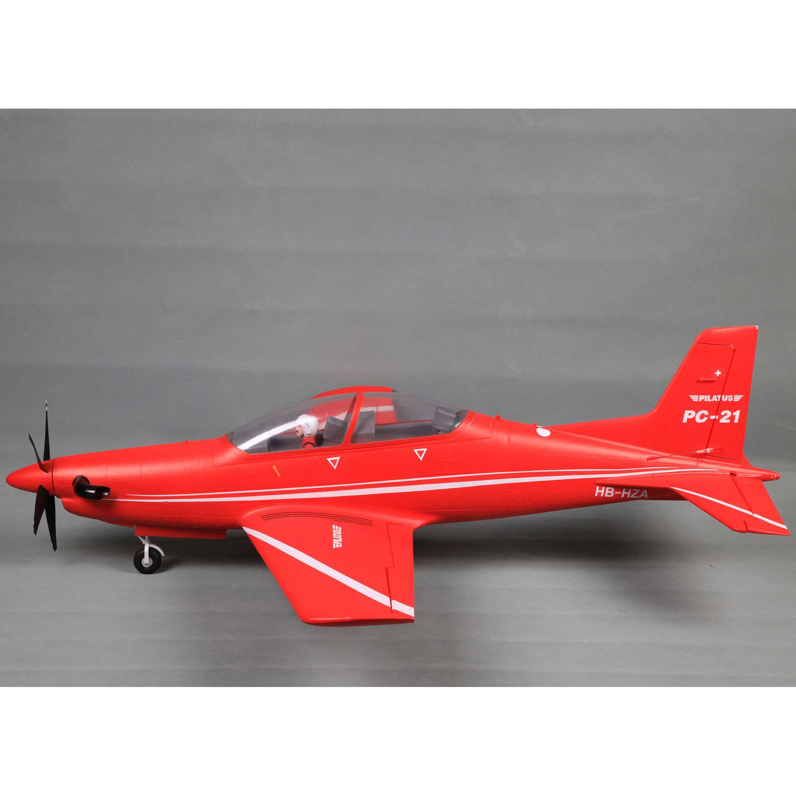 FMS PC-21 Pilatus 1100mm PNP with Reflex | Horizon Hobby