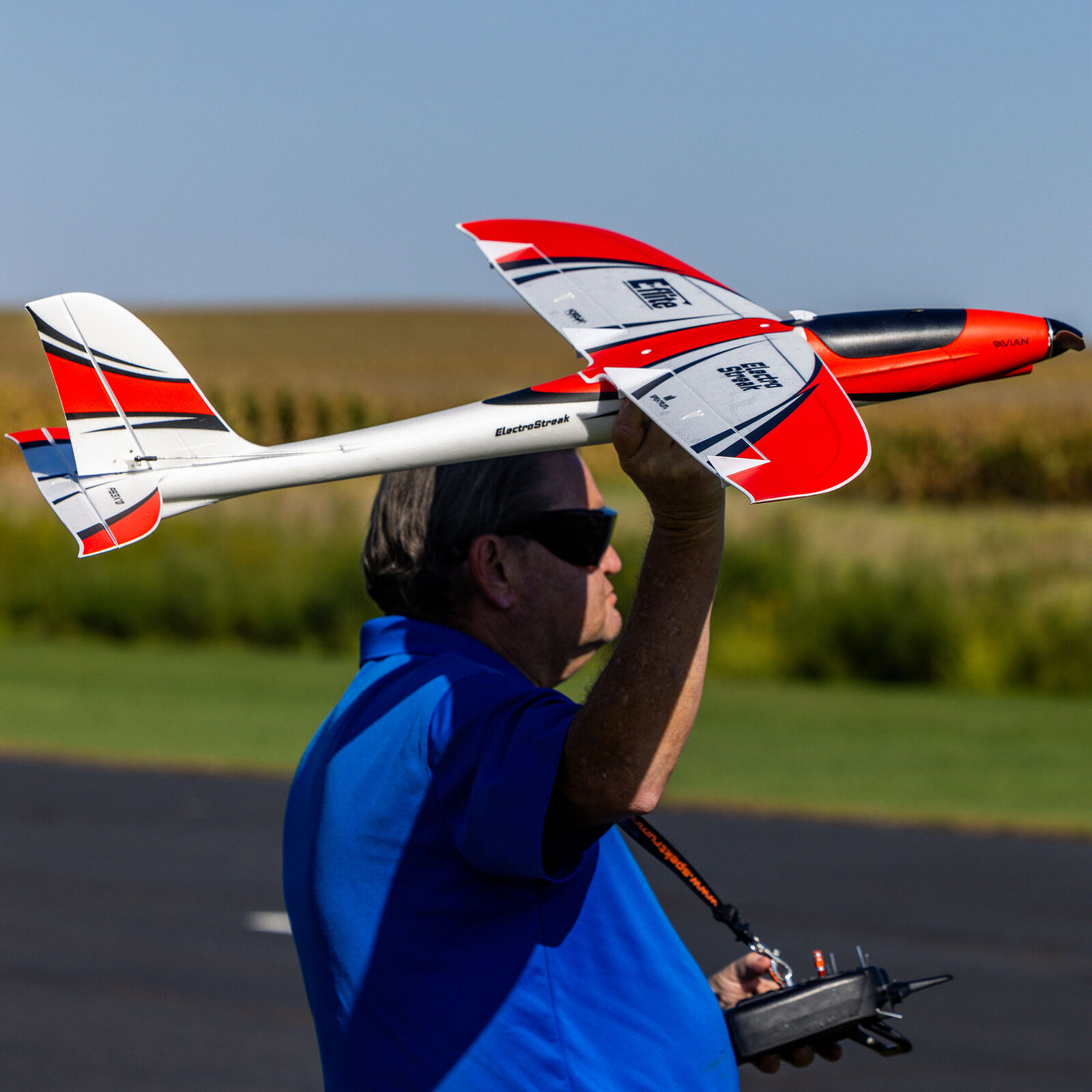 E-flite ElectroStreak 1.1m BNF Basic with AS3X+ and SAFE Select ...