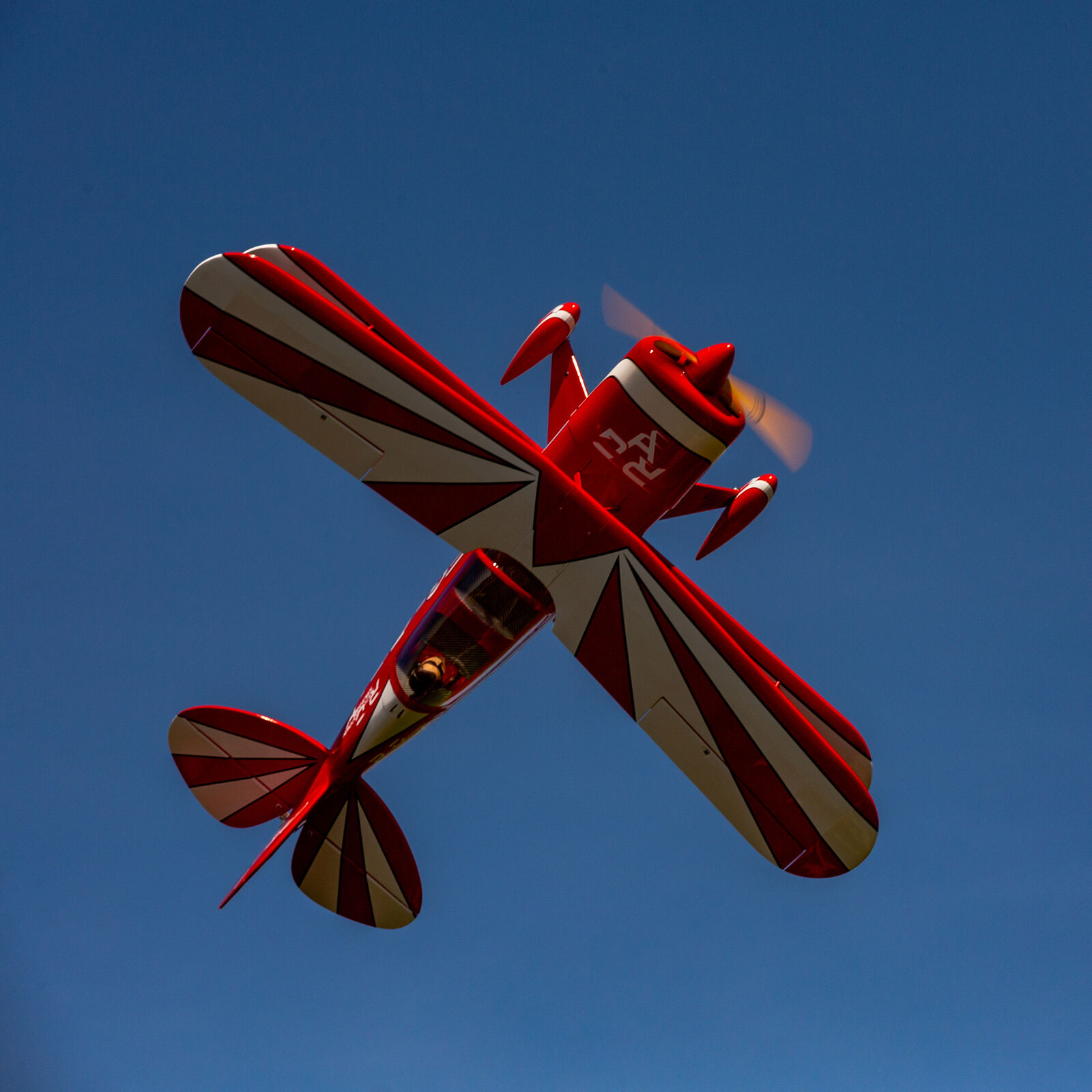 Hangar 9 Pitts S-2B 50-60cc, 71.6" | Horizon Hobby