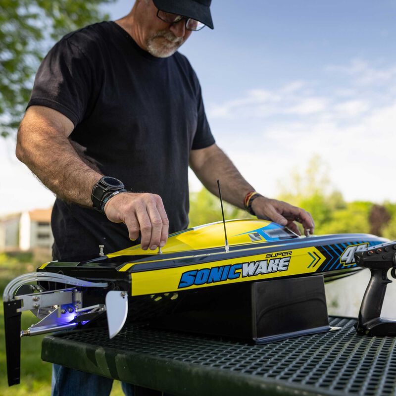 Pro Boat Super Sonicwake 48" 8S Self-Righting Brushless Deep-V RTR ...