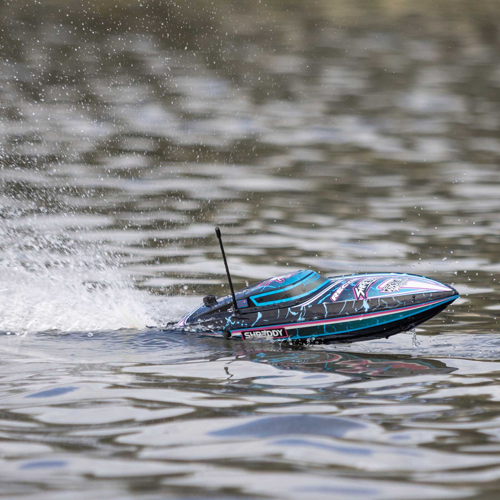 Pro Boat Recoil 2 18" Self-Righting Brushless Deep-V RTR, Shreddy ...