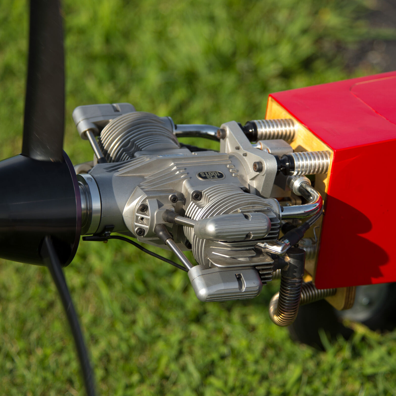 Saito Engines 100cc 4-Stroke Twin-Cylinder FG-100TS Gasoline Engine ...