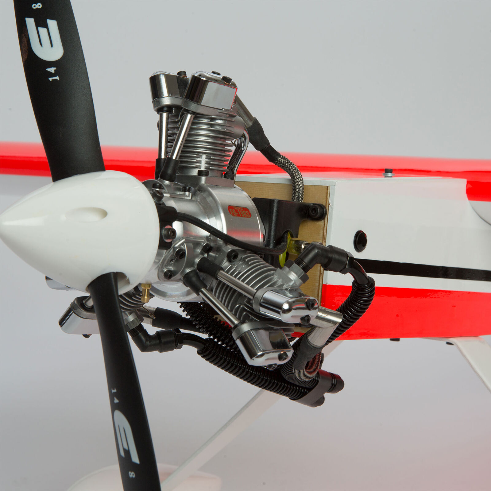 Hangar 9 Ultra Stick 10cc ARF, 60" | Horizon Hobby