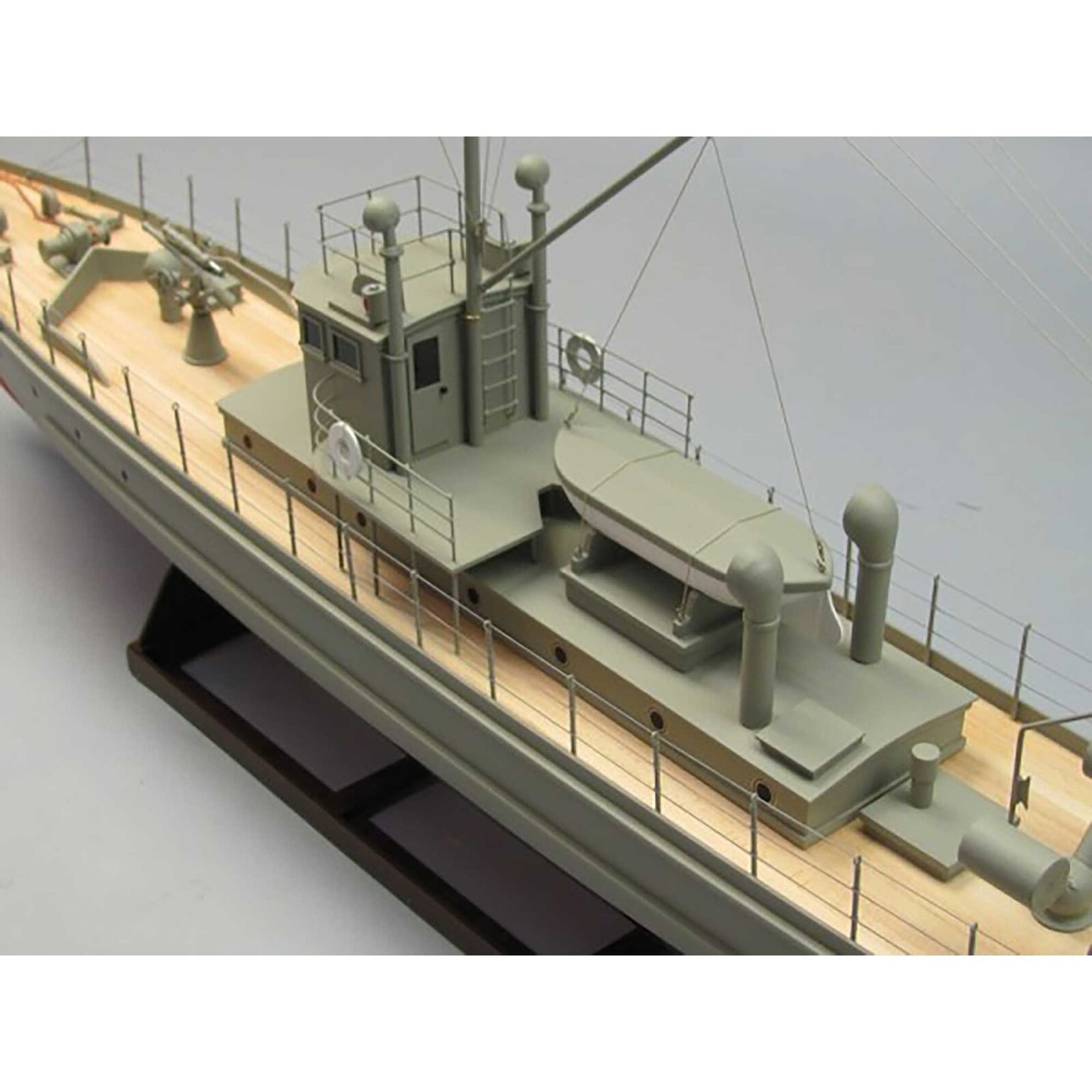 Dumas Products, Inc. 1/35 SC-I Class Sub-Chaser Kit, 37.5" | Horizon Hobby