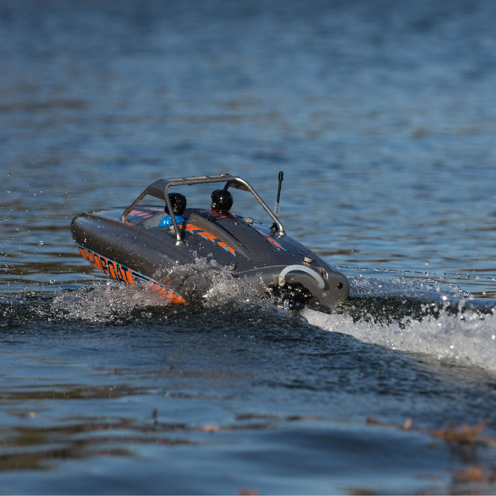 Pro Boat River Jet Boat 23" Brushless Self-Righting Deep-V RTR ...